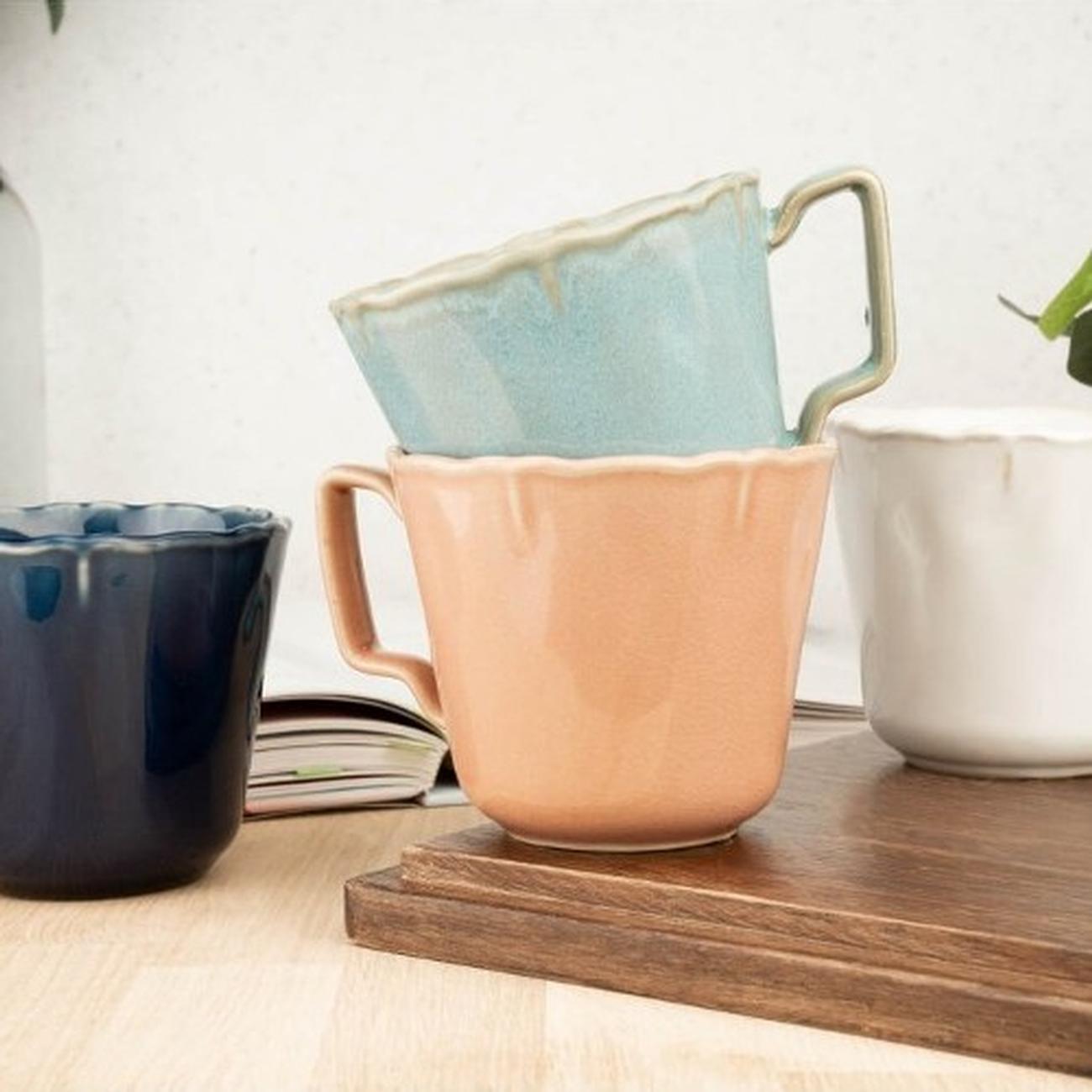 Siip Reactive Glaze Scalloped Edge Mug Pink