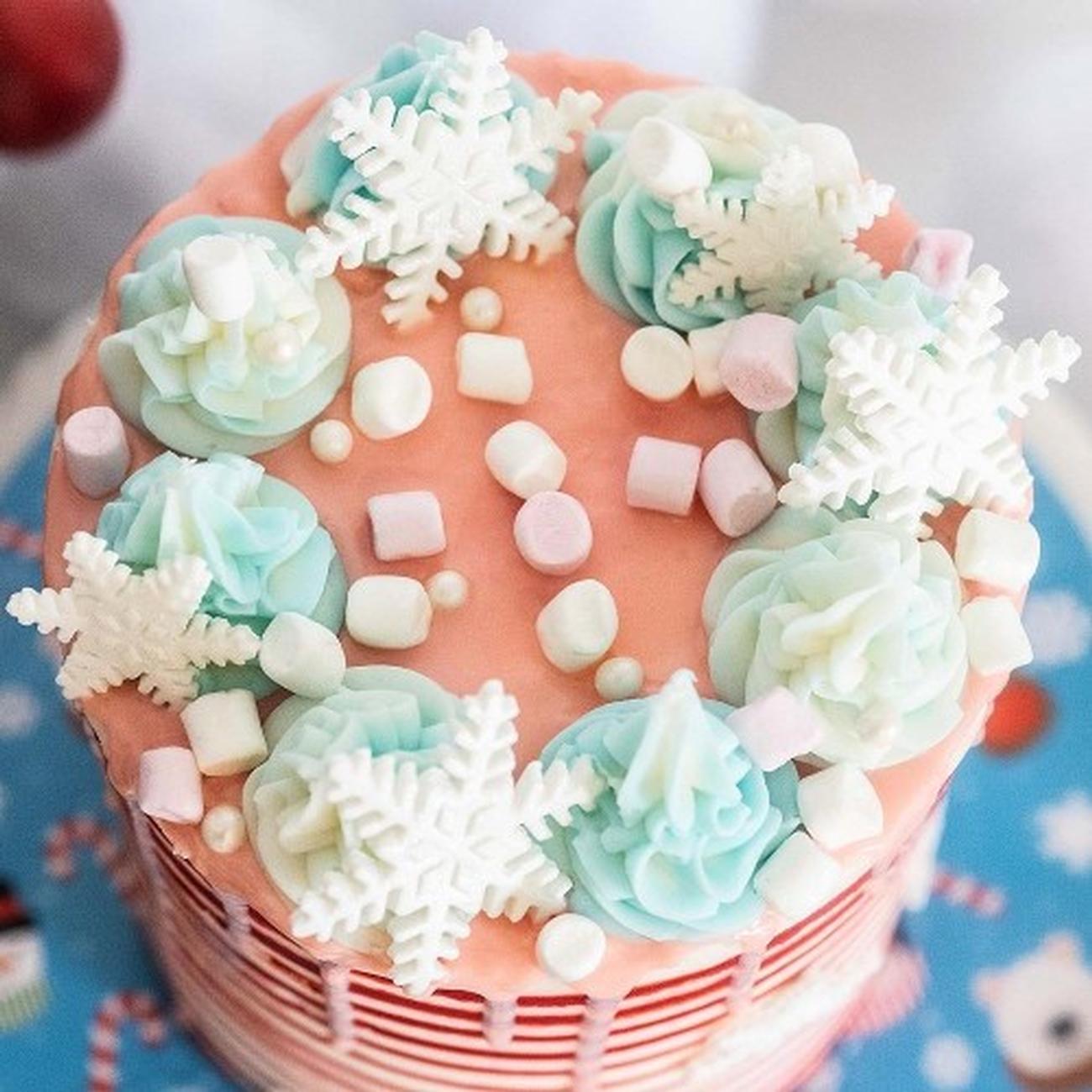 Culpitt Snowflake Sugar Pipings 6pc