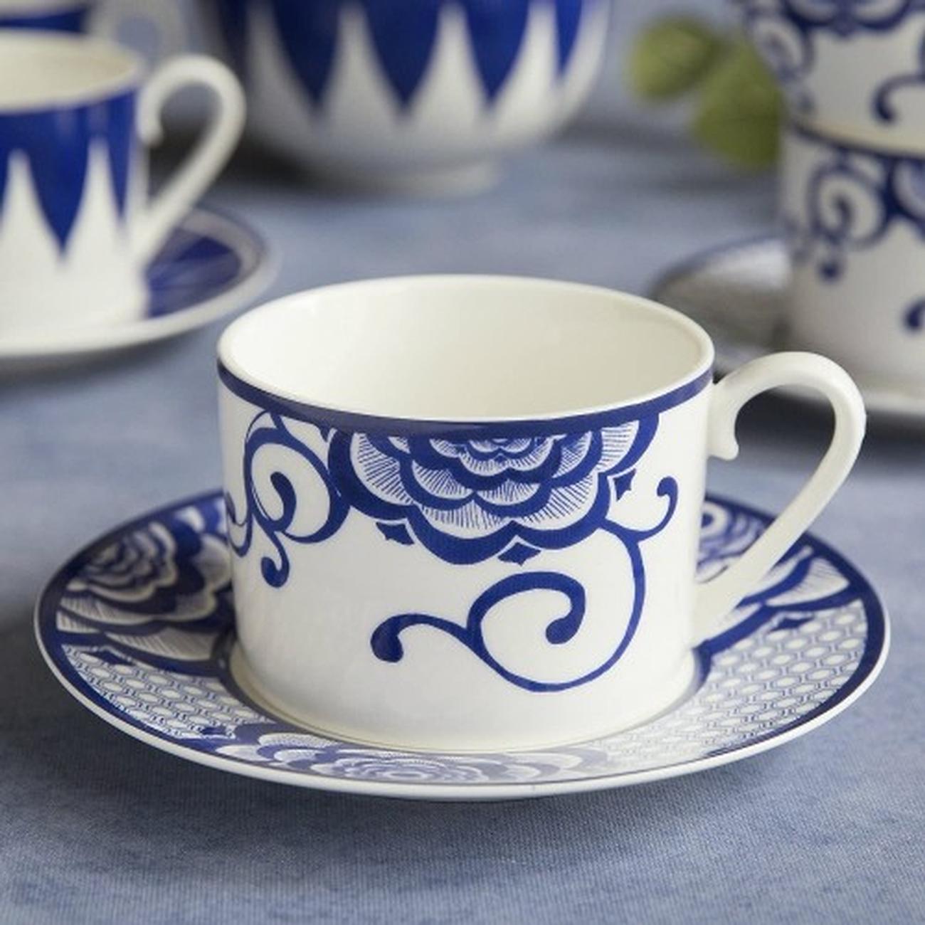V&A The Cole Collection Bold Floral Cup & Saucer Set