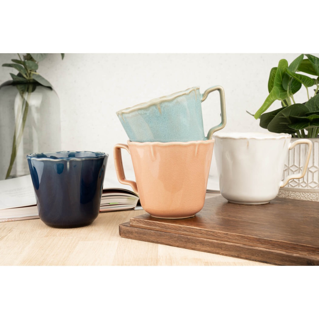 Siip Reactive Glaze Scalloped Edge Mug Navy