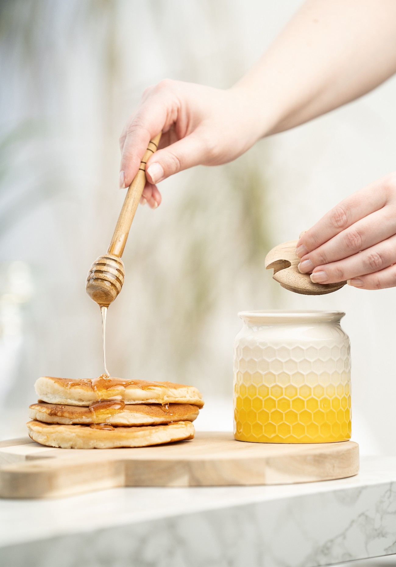 Kitchen Pantry Honeypot & Drizzler Yellow