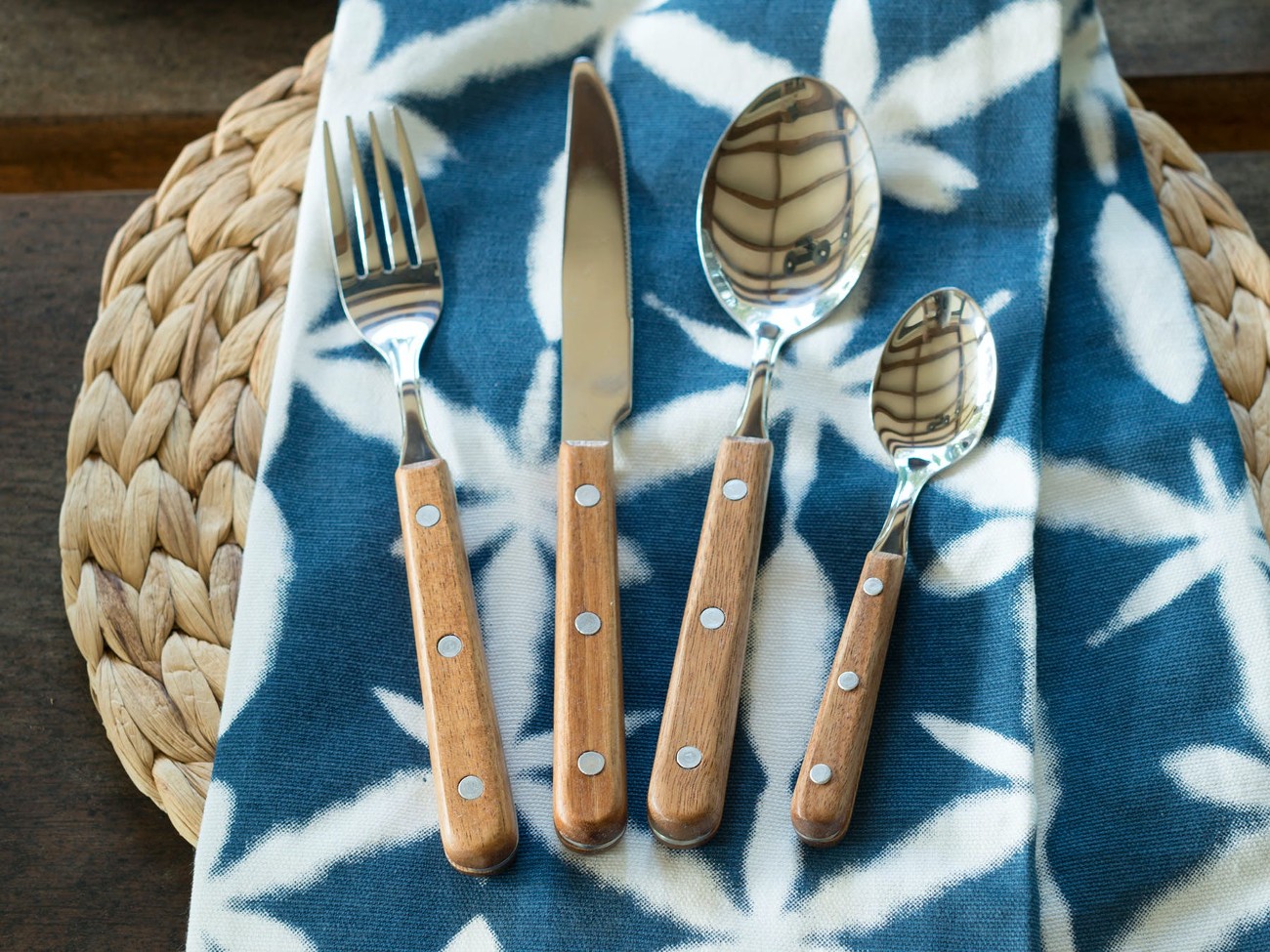 Mikasa Drift 16pc Cutlery Set