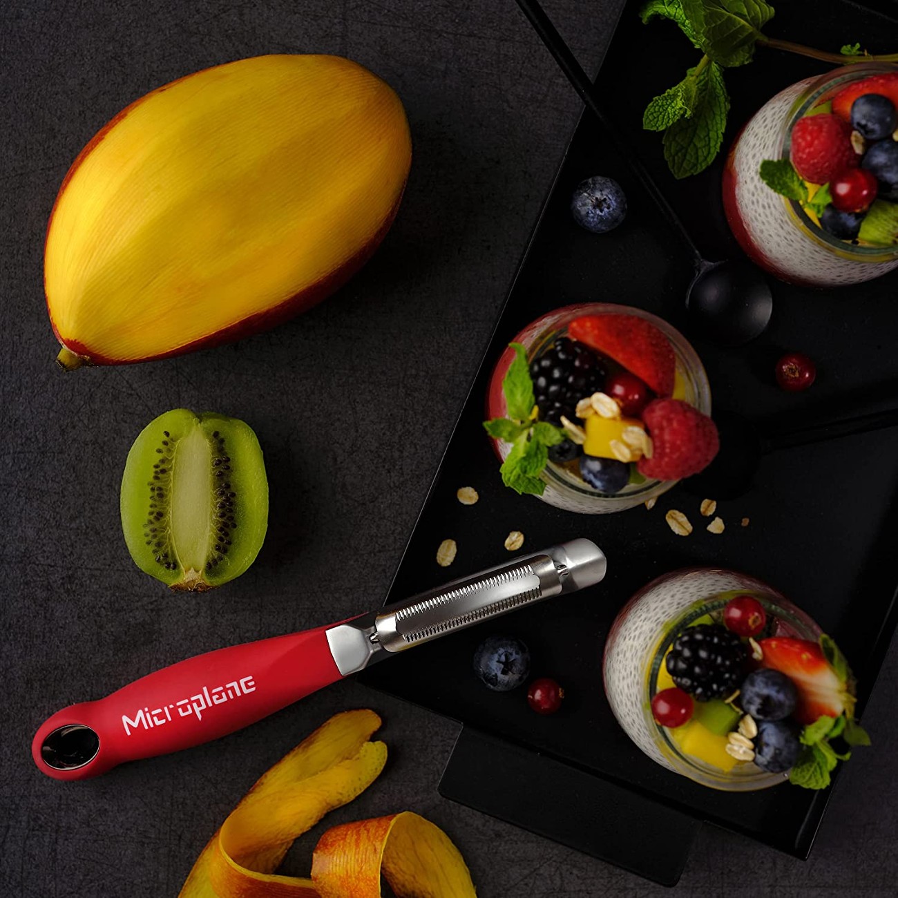 Microplane Professional Serrated Peeler