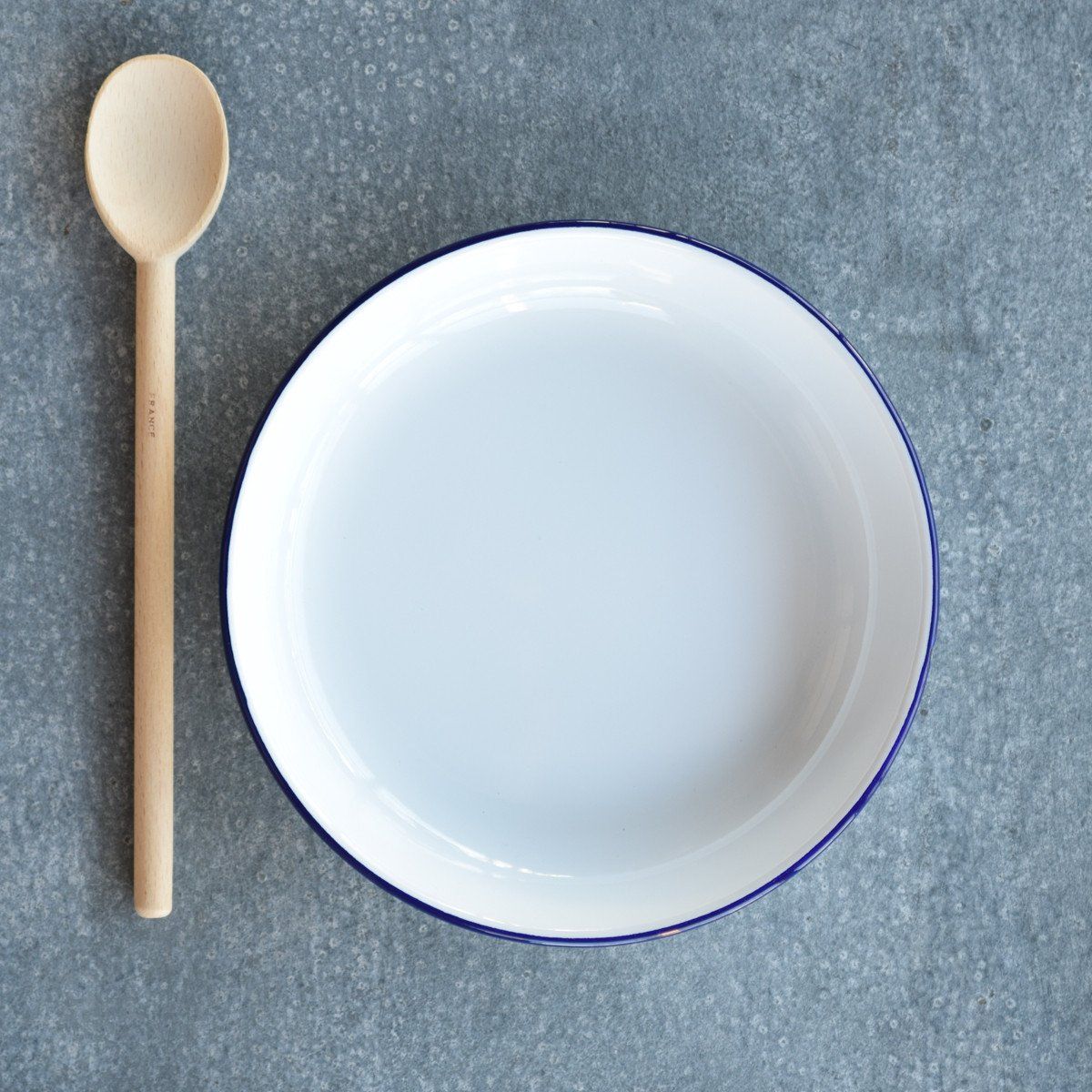 Falcon Enamel Deep Pasta Plate 22cm