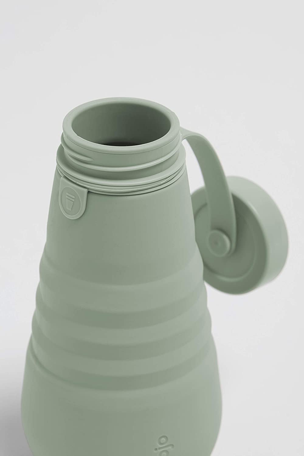 Stojo Collapsible Bottle 20oz Sage